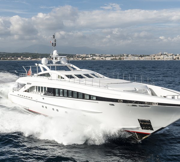 Heesen Yachts signs new 65m Fast Displacement Hull Form (FDHF ...